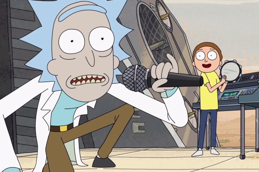 Dan Harmon anuncia duchándose que 'Rick y Morty' ha sido renovada por ...