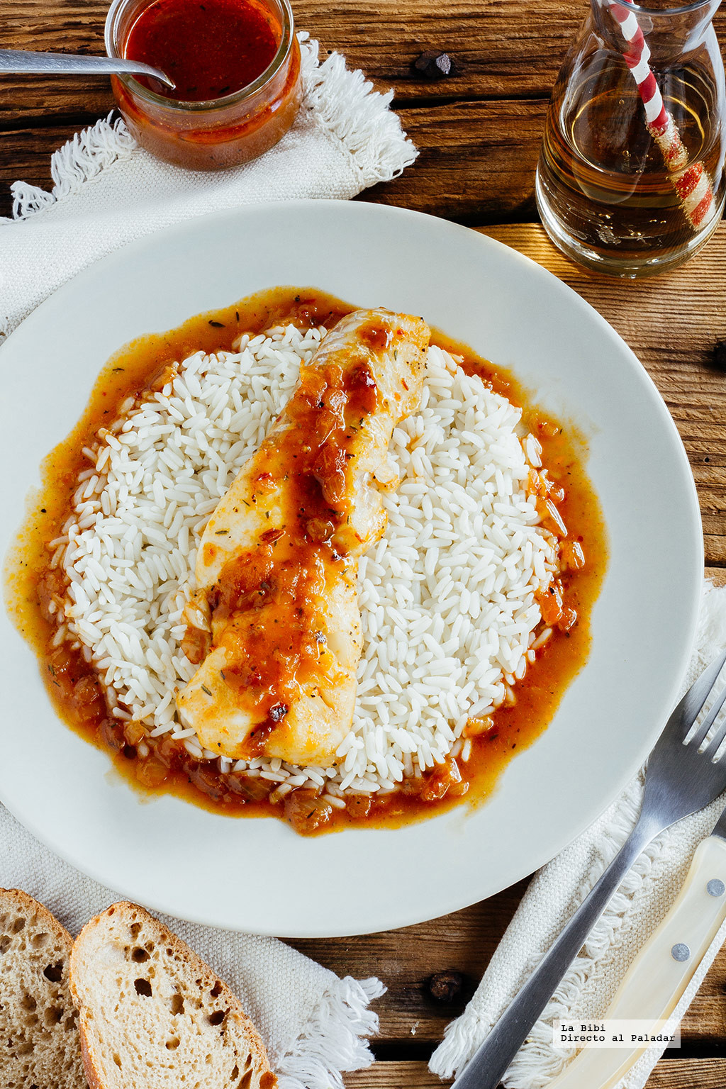 Pescado en salsa de chipotle. Receta mexicana sencilla