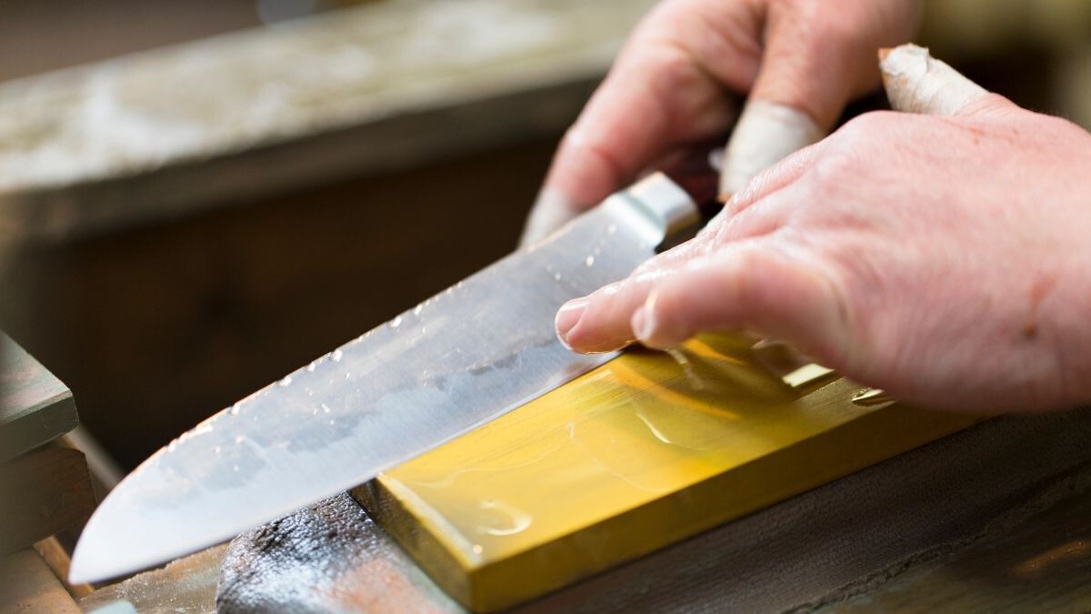 3 trucos caseros y muy prácticos para devolver el filo a tus cuchillos