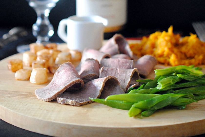 Ternera asada a la mostaza, receta de cocina fácil, sencilla y deliciosa