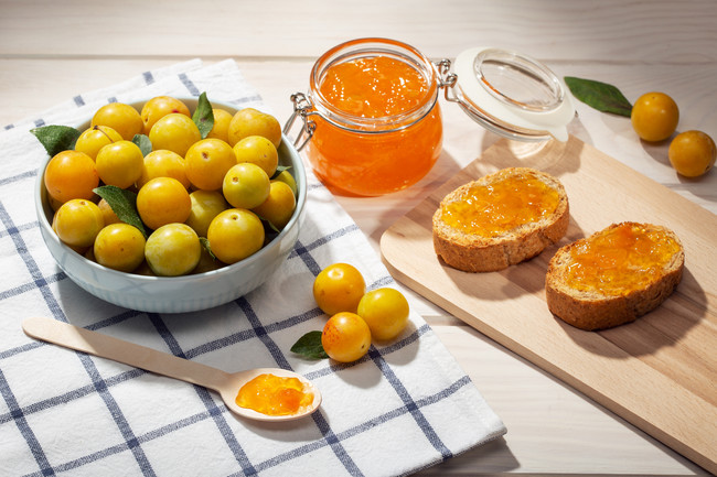 Ciruela, la fruta de finales de verano: propiedades, beneficios y cómo ...