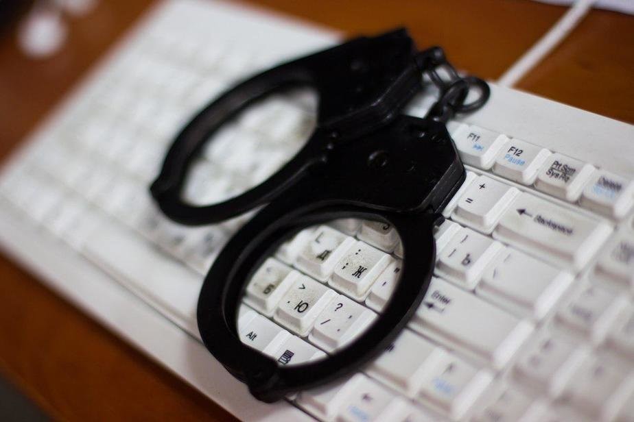 El FBI desmantela iStreamItAll, una web de streaming de pago que ...