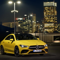 Mercedes-AMG CLA35: Características, fotos e información
