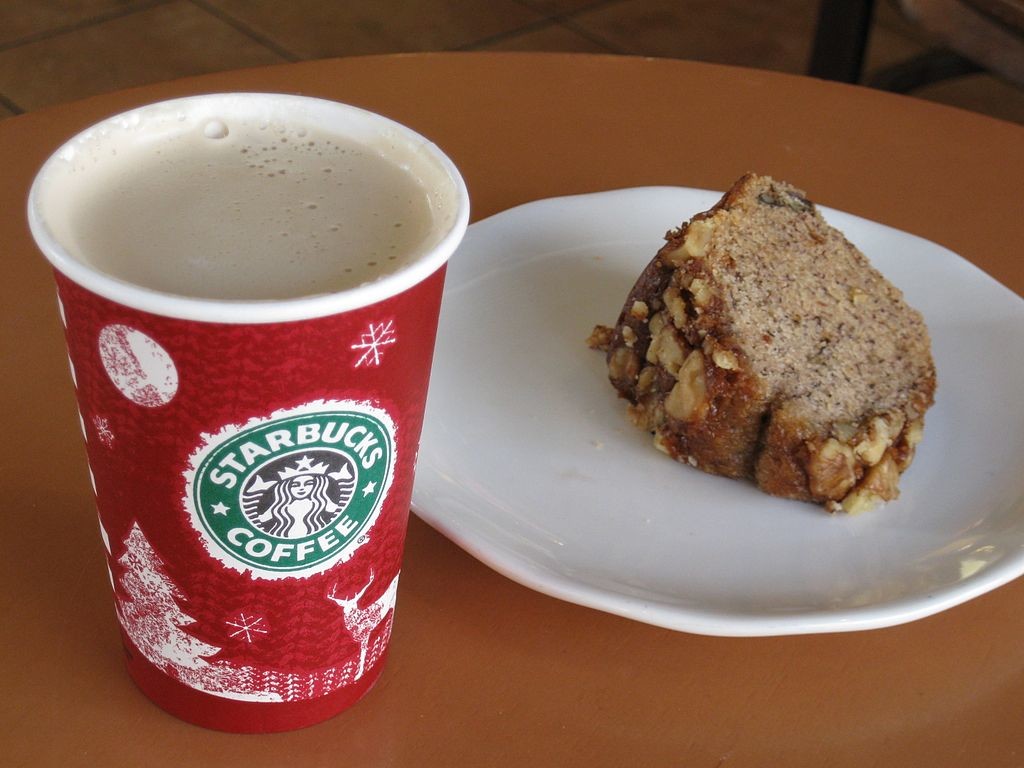 Las comidas y bebidas más y menos saludables de Starbucks