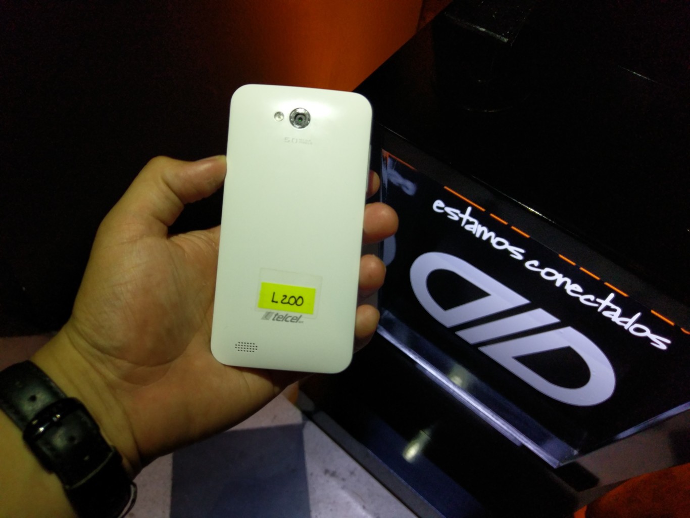 Este es el catálogo de smartphones de la empresa mexicana Lanix para el ...