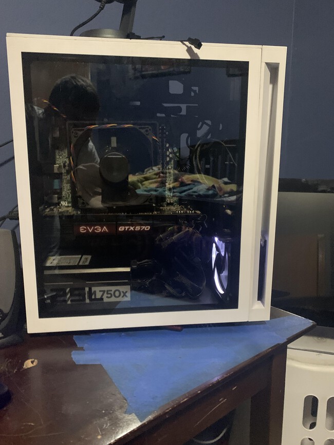 Rebusca en la basura 6 meses y consigue montar un PC Gaming funcional ...