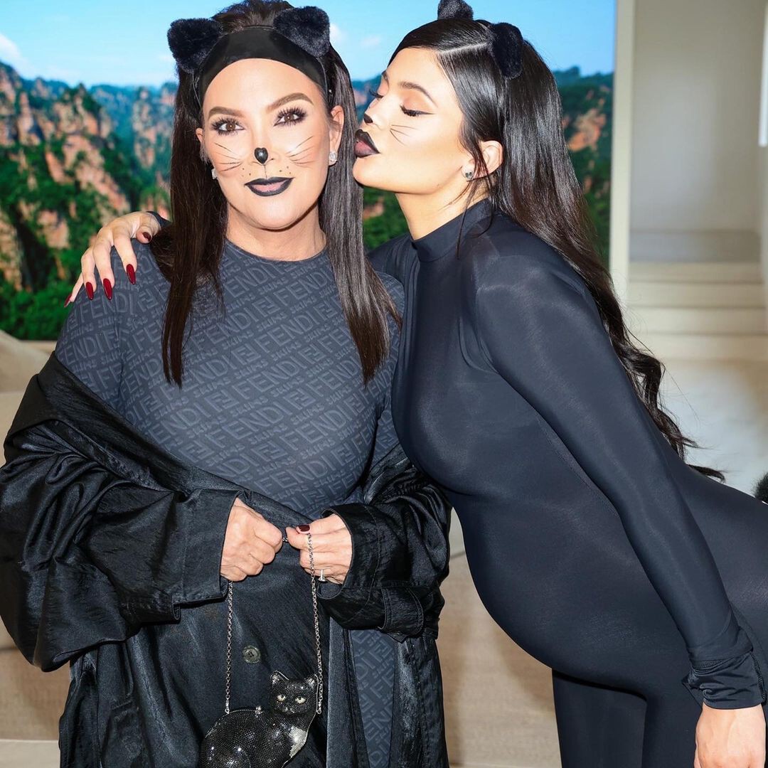 A la recta final de su embarazo, Kylie Jenner sorprende con una nueva ...