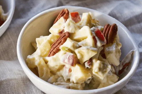 Cómo hacer ensalada de manzana. La receta navideña tradicional que no ...