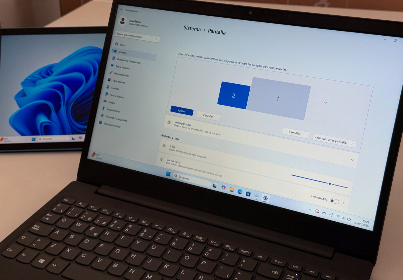 ¿Usar un iPad como pantalla secundaria en Windows? Y funciona mejor que ...