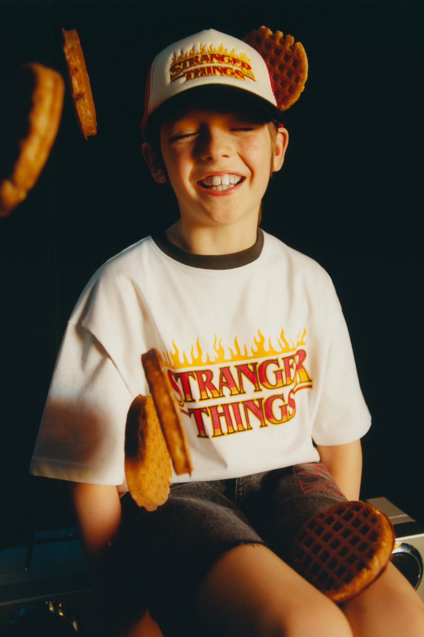 Maquillaje y ropa (aka camisetas) de Stranger Things para celebrar la ...