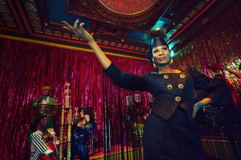 Pose (2018). Crítica: una gran ambientación que se olvida de los personajes