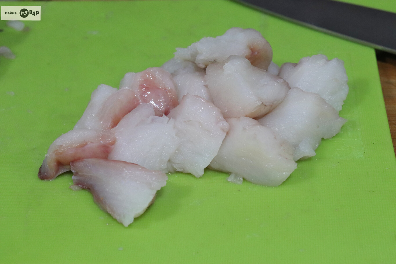 Cómo limpiar y preparar un rape para cocinar consiguiendo su máximo ...