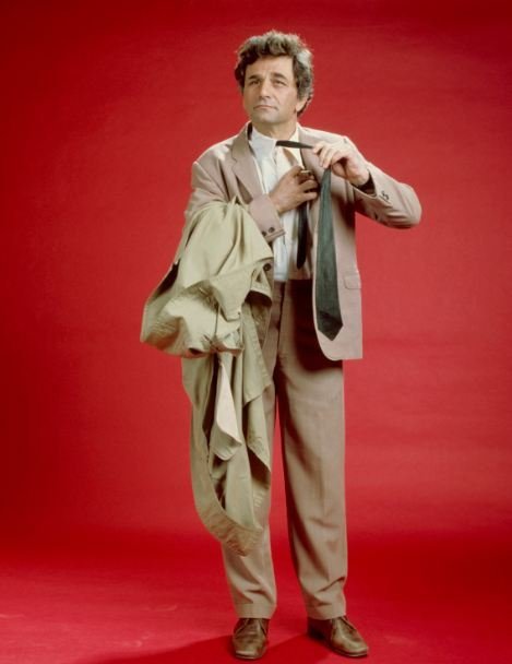 'Colombo style', el teniente de la gabardina arrugada