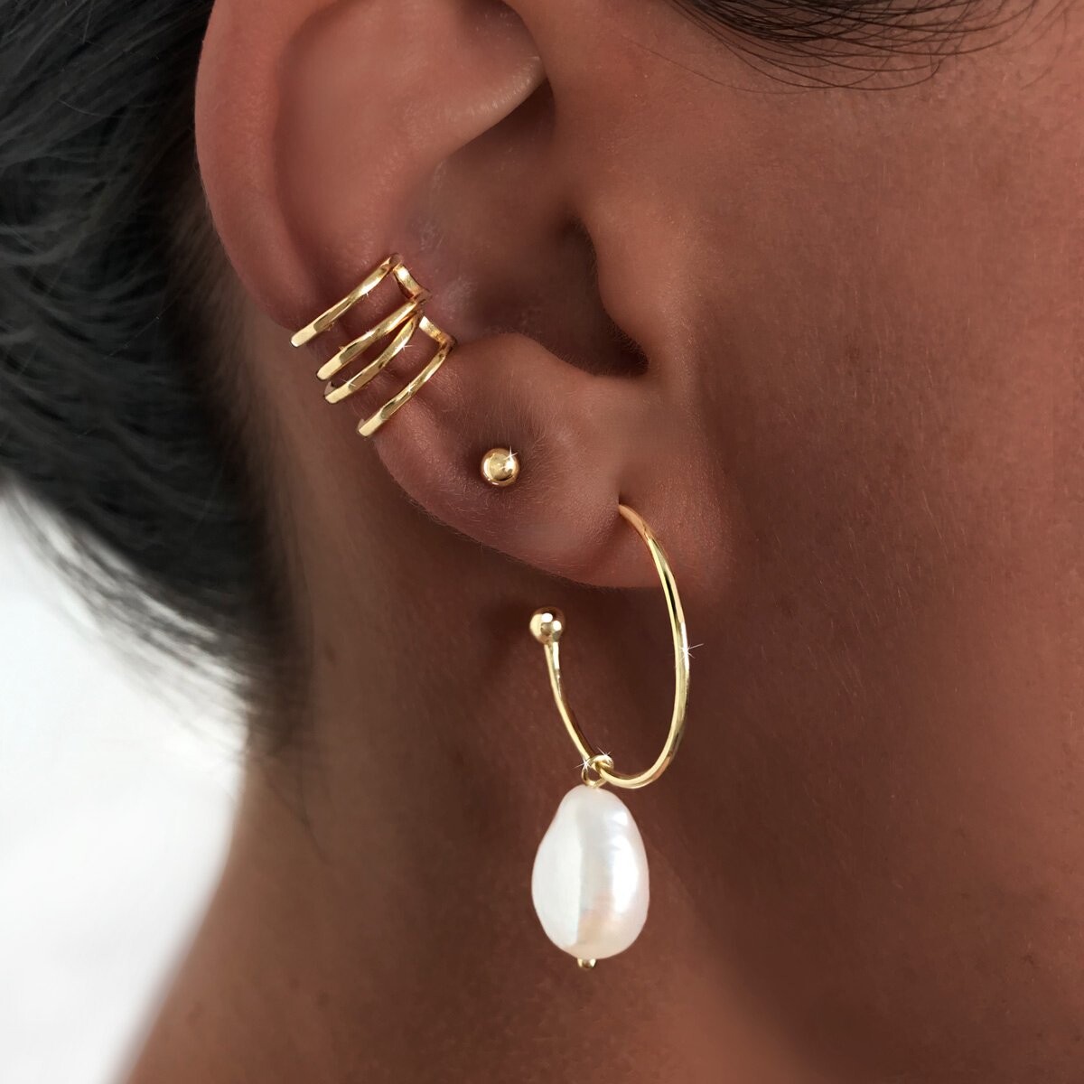 Nueve pendientes de perlas minimalistas y preciosos para llevar solos o ...