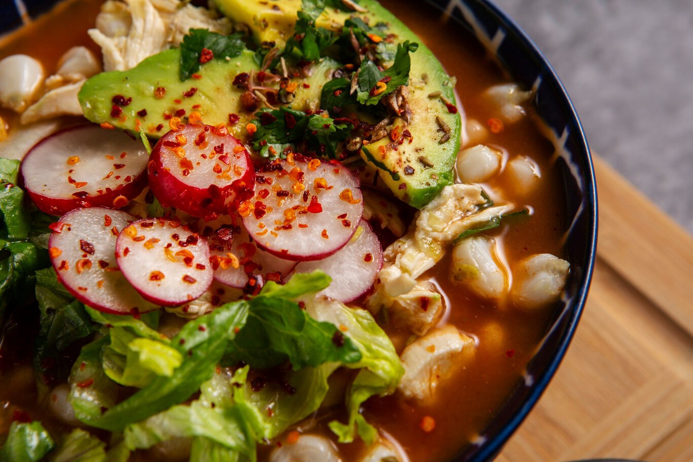 Cómo hacer Pozole rojo estilo Michoacán con la receta del chef Rafael ...