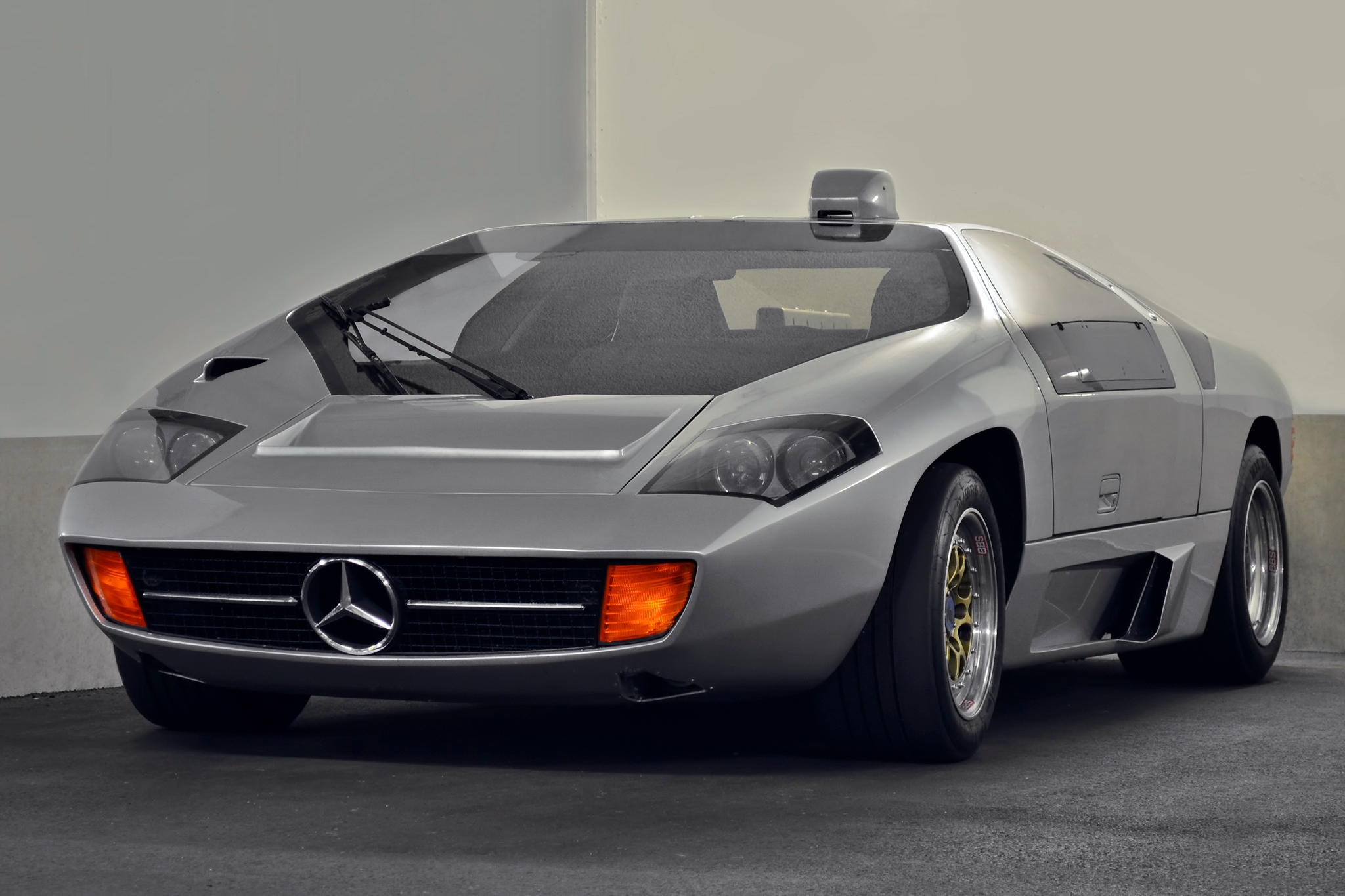 Isdera Imperator 108i, el deportivo de Mercedes-Benz que podría ...