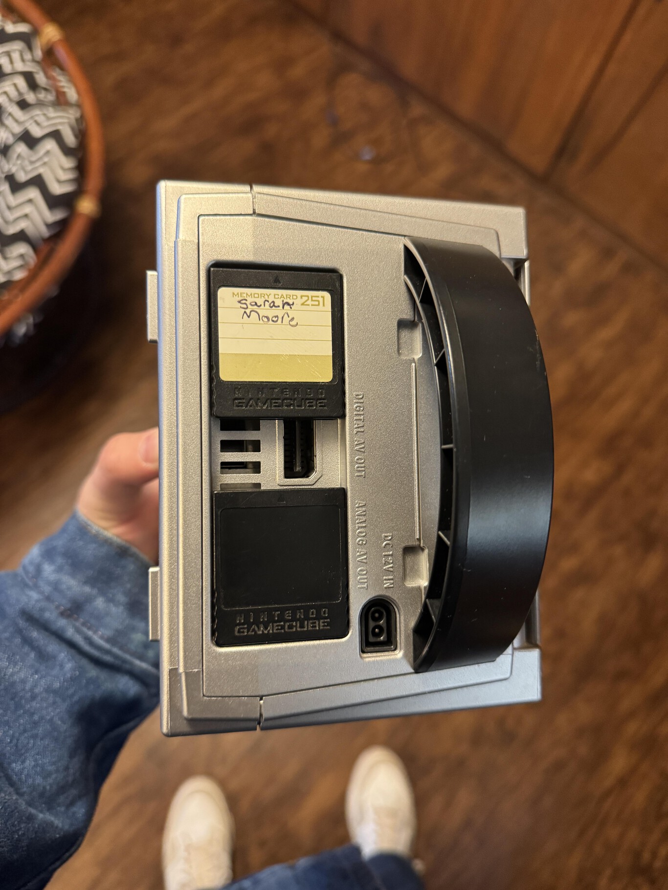 La GameCube tiene un compartimiento secreto con una función práctica de ...