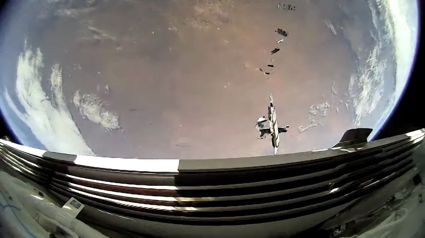 Starlink tiene miles de cámaras instaladas en el espacio. La gente lo ...