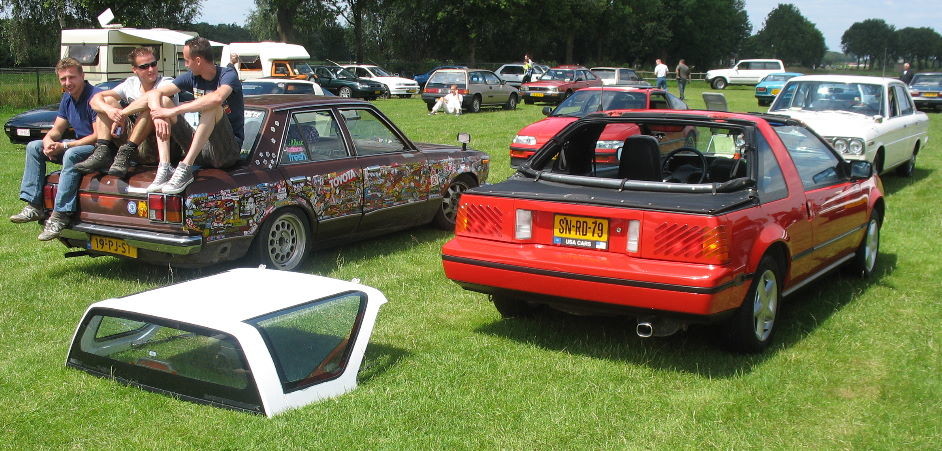 Coupe Nissan Pulsar EXA N13 transformado con portón opcional Nissan a ...