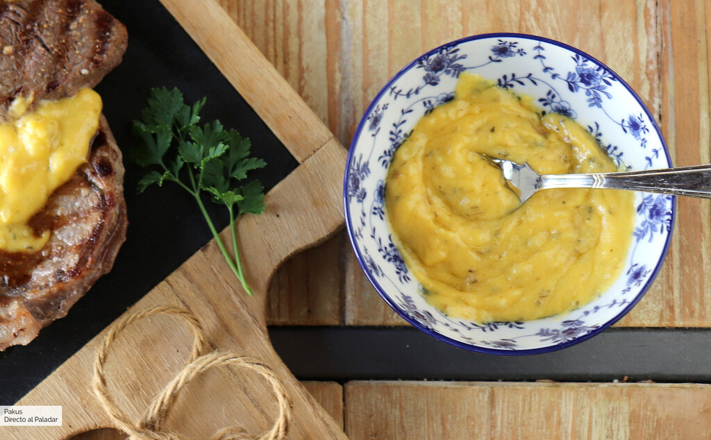 Receta de salsa bearnesa, cómo hacerla y con qué platos puedes utilizar ...