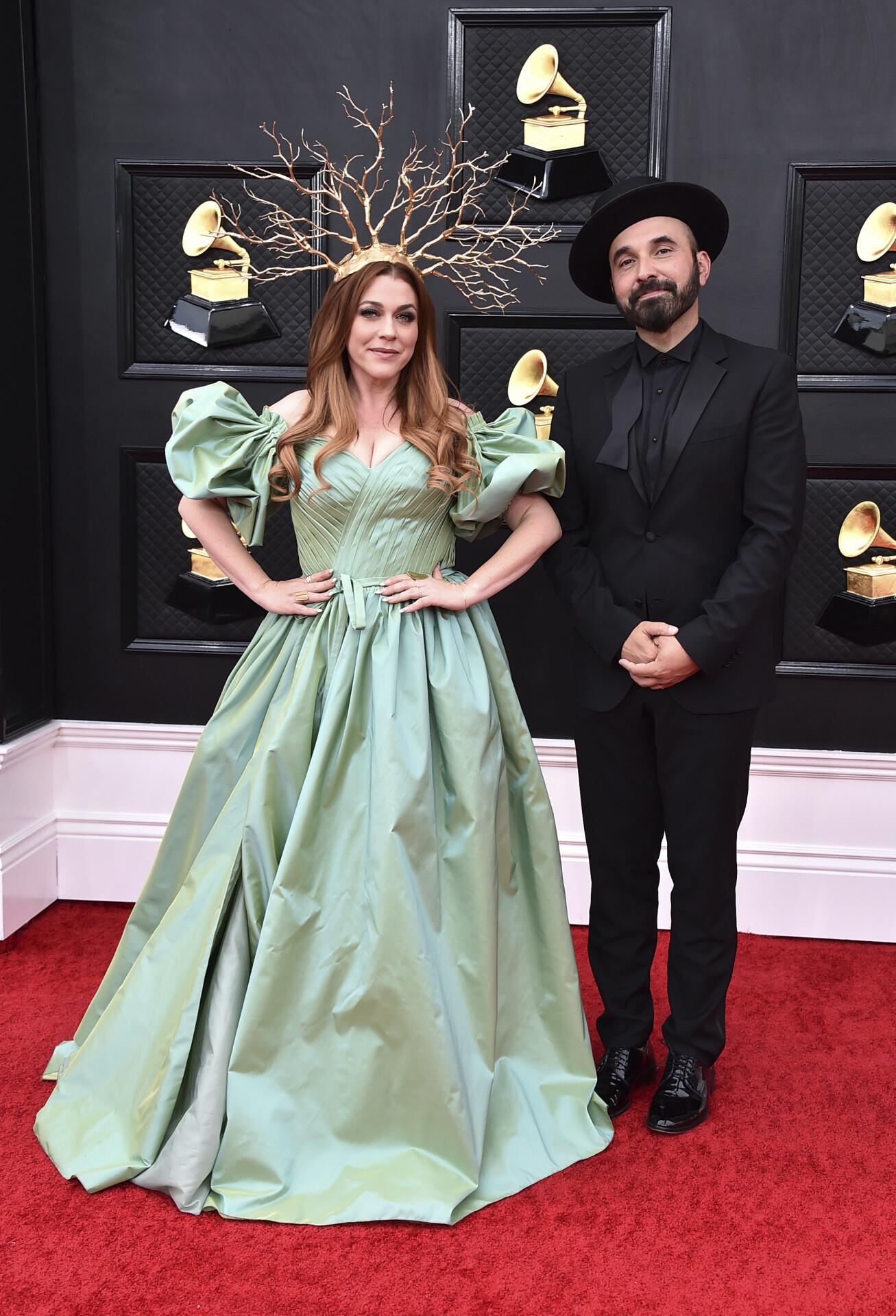 Premios Grammy 2022: los mejores y peores vestidos de la alfombra roja