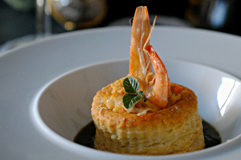 Volován de merluza a la sidra. Receta de cocina fácil y deliciosa.