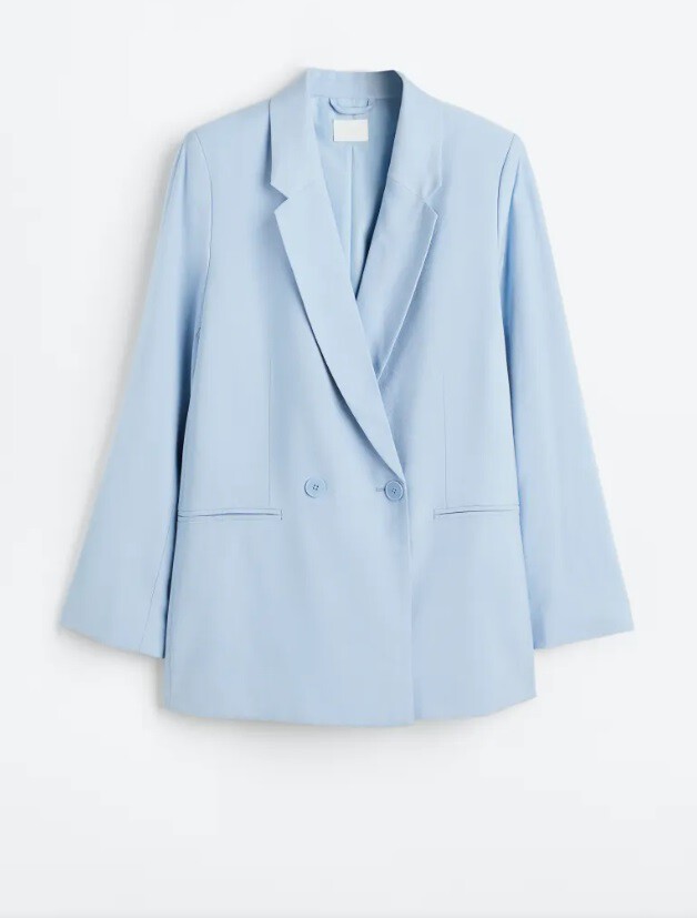 Esta es la blazer en el color pastel de la temporada que le querrás ...