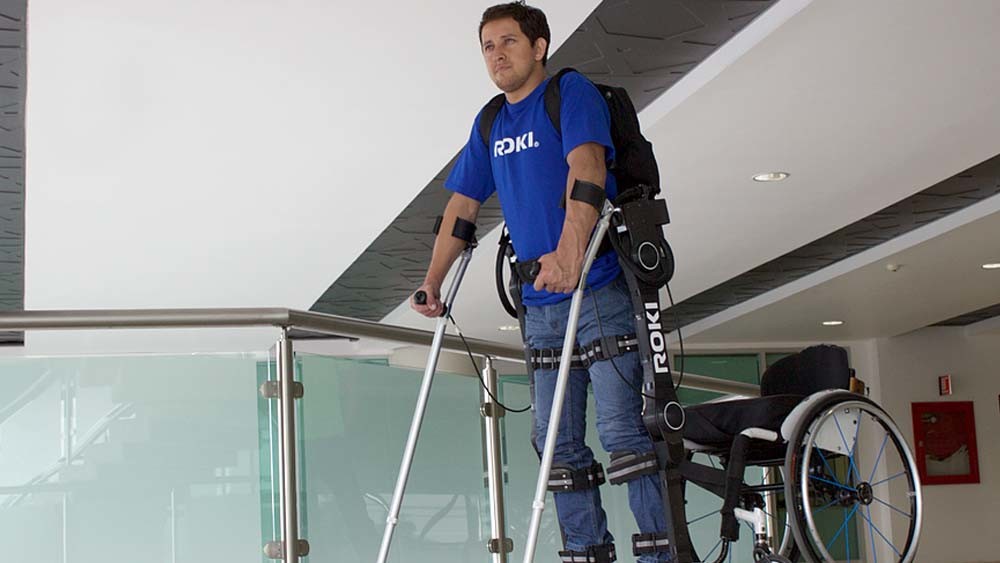 Roki, un exoesqueleto creado en México para ayudar a las personas a que ...