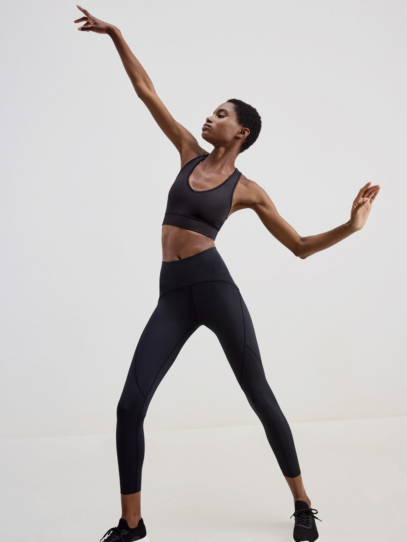 Lefties tiene las prendas de deporte más cómodas en su nueva colección ...