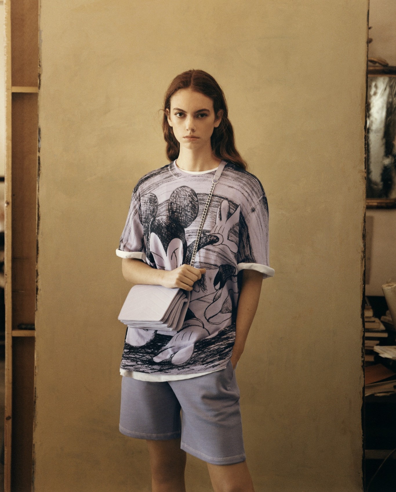 Mickey Mouse x Bershka: la colección que saca el lado artístico (y ...