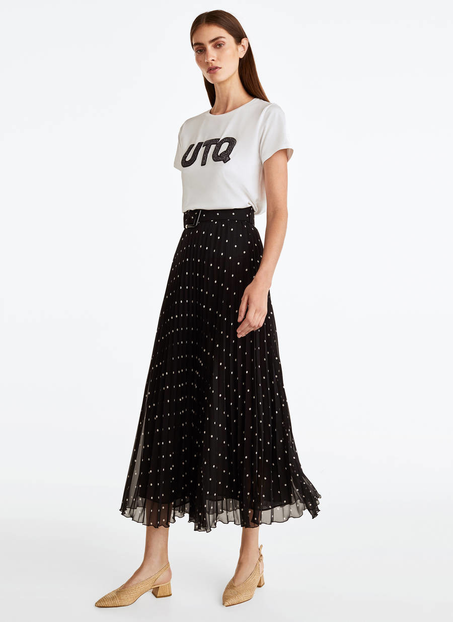 Siete looks de Uterqüe con los que volver a la oficina con el máximo estilo