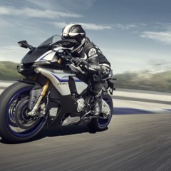 Yamaha YZF-R1 2015, somos la R1