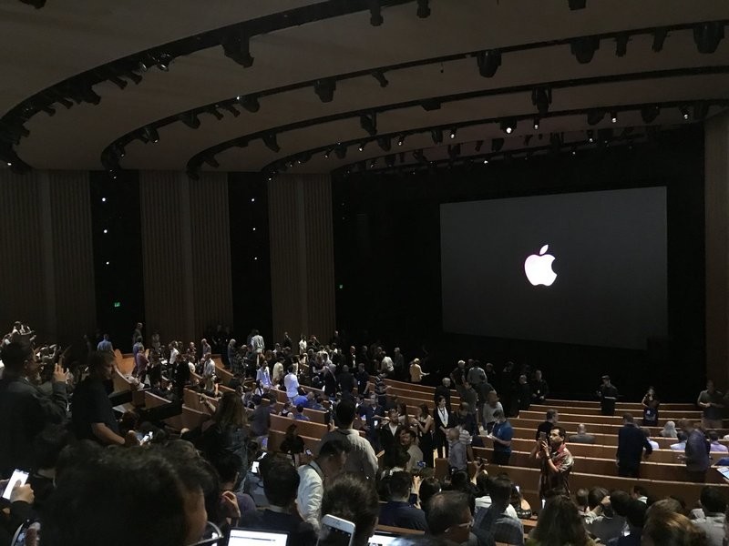 Ayer fue la reunión anual de accionistas de Apple y esto fue lo más ...