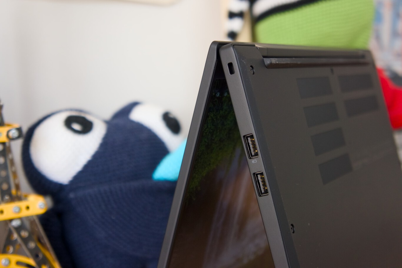 Lenovo ThinkPad 14s Gen6, análisis: review con características, precio ...