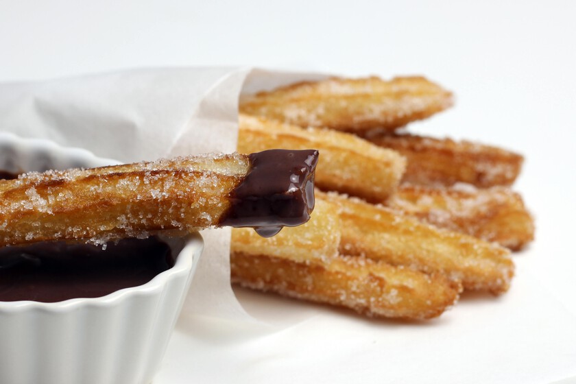 Cómo hacer churros con azúcar caseros. Receta sencilla y sin churrera
