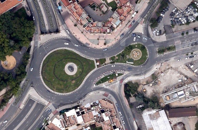Y la rotonta más fea de España es...