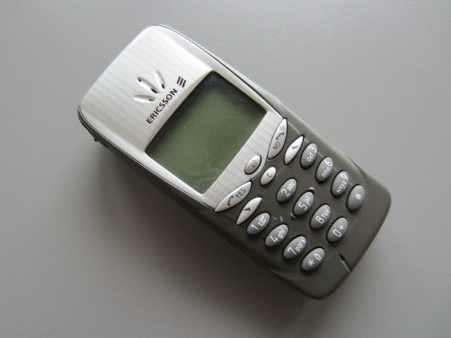 Qué pasó con los teléfonos móviles de Ericcson