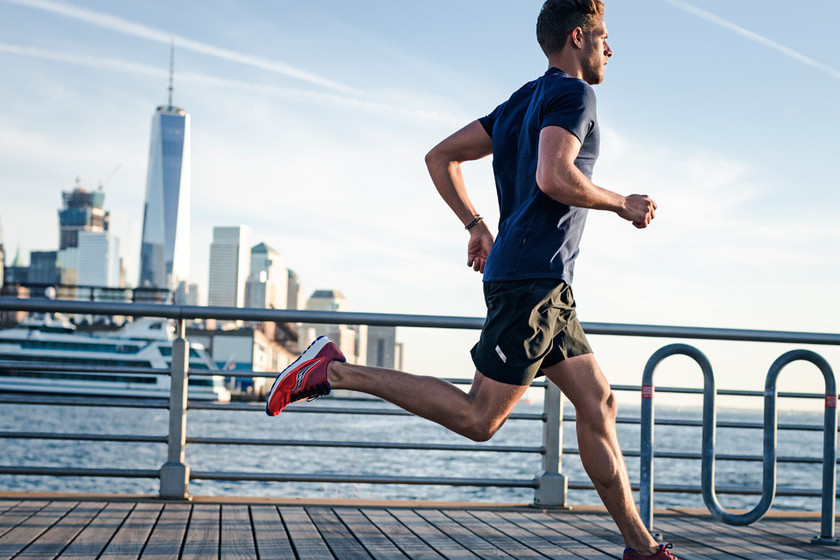 Hasta 50% de descuento en la nueva colección de ropa deportiva en Amazon