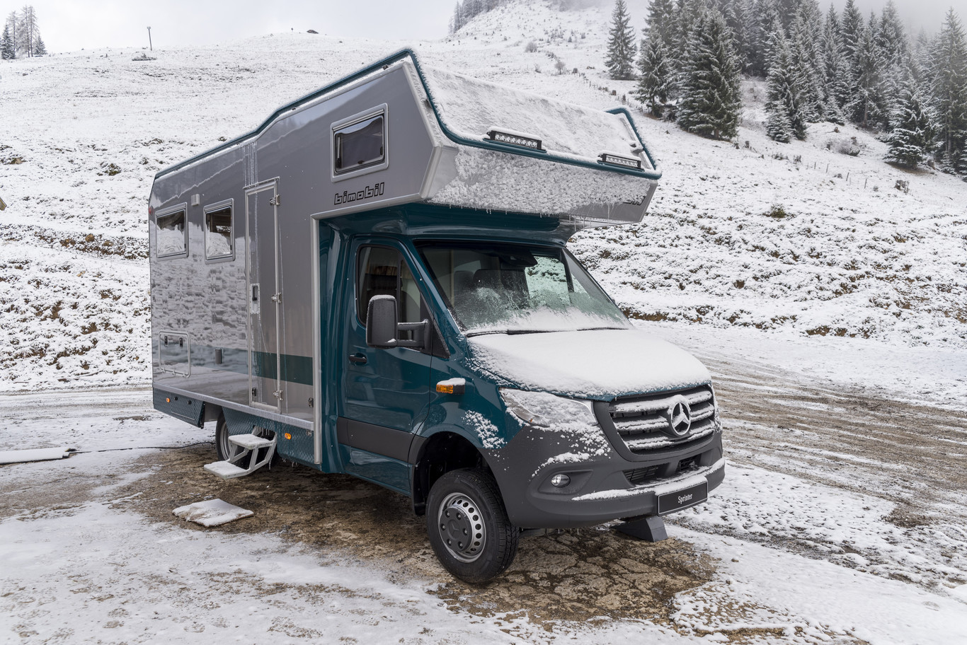 Mercedes-Benz Sprinter cumple 25 años de trayectoria