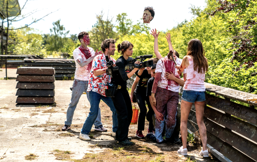 Corten! (2022) crítica: exprime el genio de 'One Cut of the Dead' en un ...