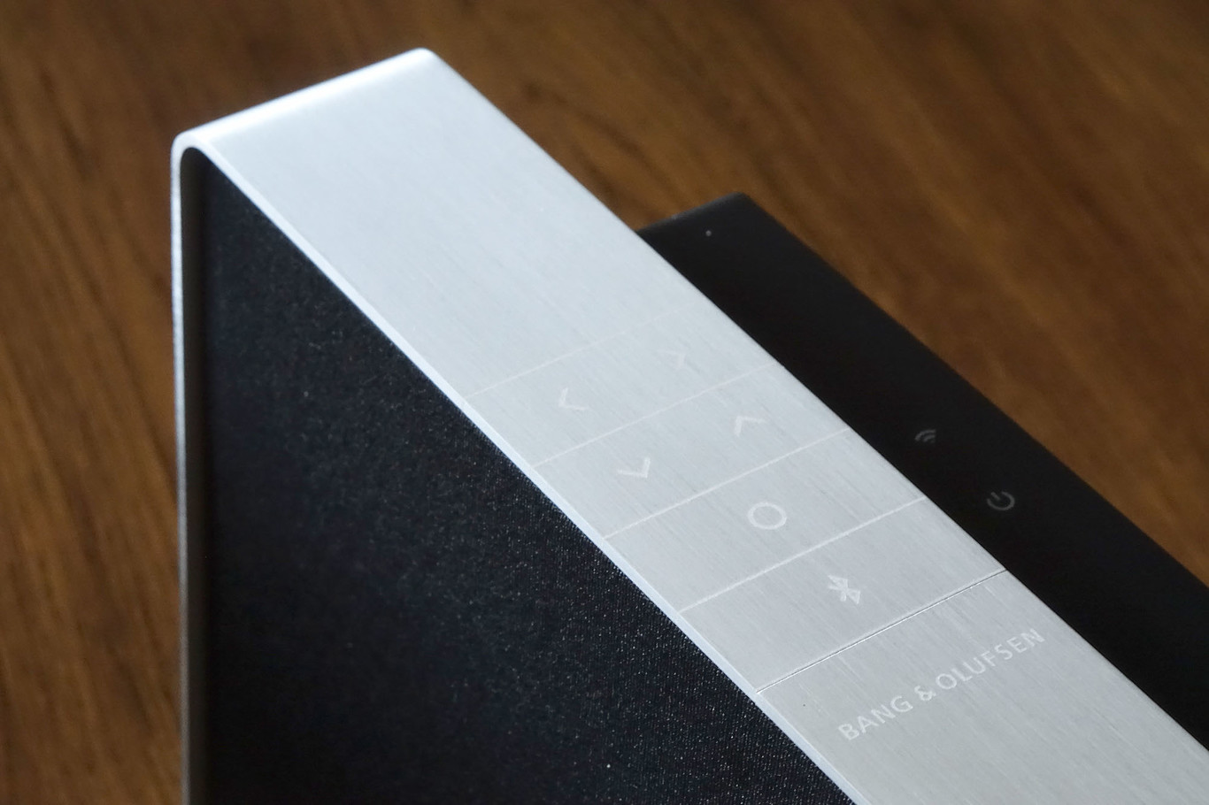 Bang & Olufsen Beosound Stage, análisis: review con características y ...