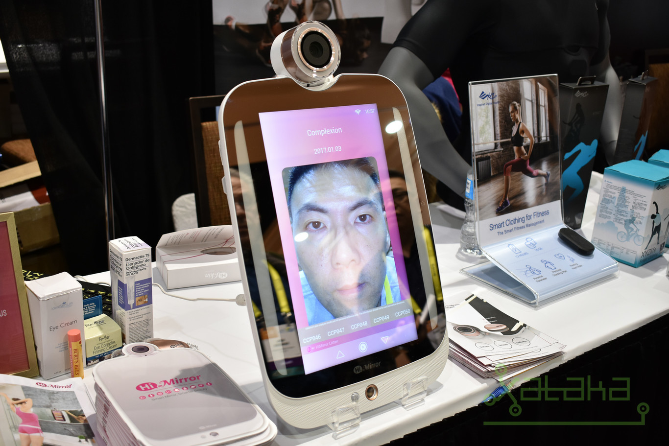 Robots, espejos 'inteligentes', y bastones conectados: estos son los 11 ...