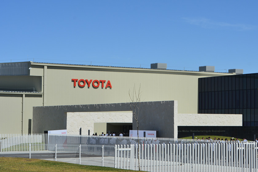 Toyota inaugura su nueva fábrica en Guanajuato, la segunda de la marca ...