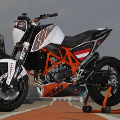 KTM 690 Duke “Track” limitada a 200 unidades. Definitivamente quiero una