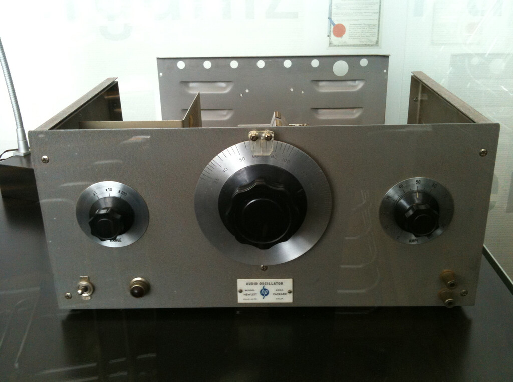 Qué sacó del garaje a William Hewlett y David Packard, los fundadores ...