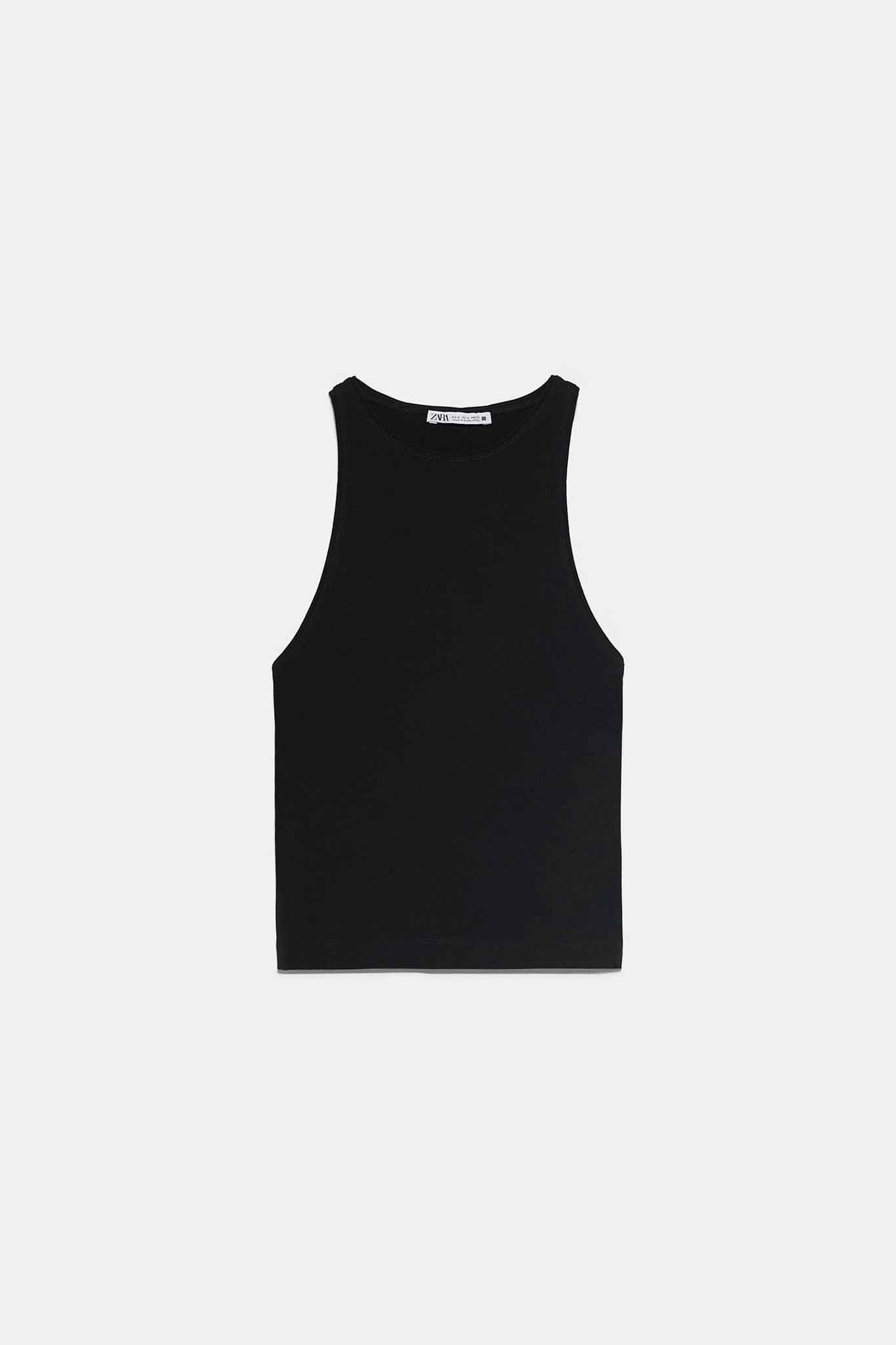 13 tops con escote halter y colores neutros tan versátiles, básicos y ...