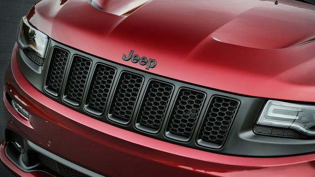 Logos de coches: Jeep y el carácter todoterreno de un emblema