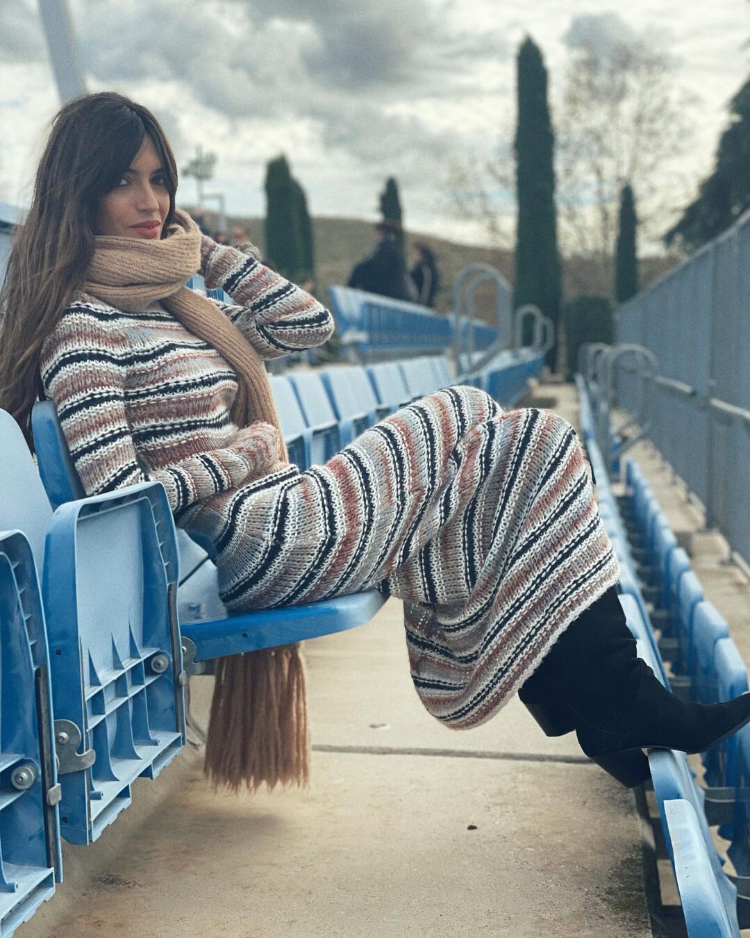 Fichamos en Lefties un vestido de punto para ser fieles al estilo de ...