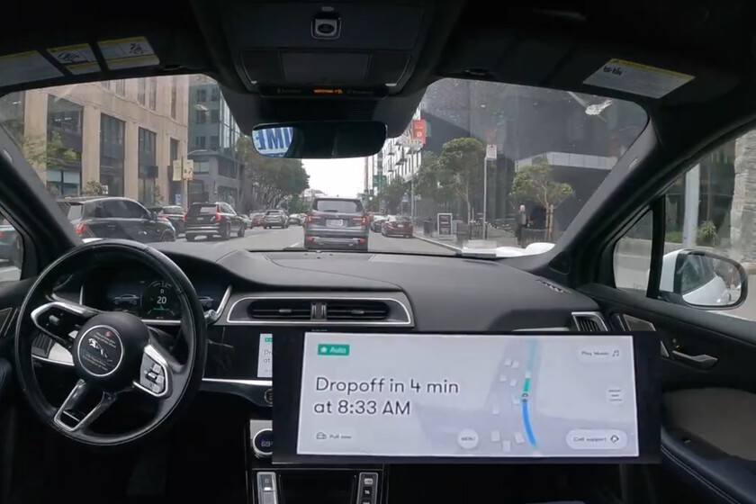 Ya podemos viajar a bordo de un taxi autónomo de Waymo gracias a este ...