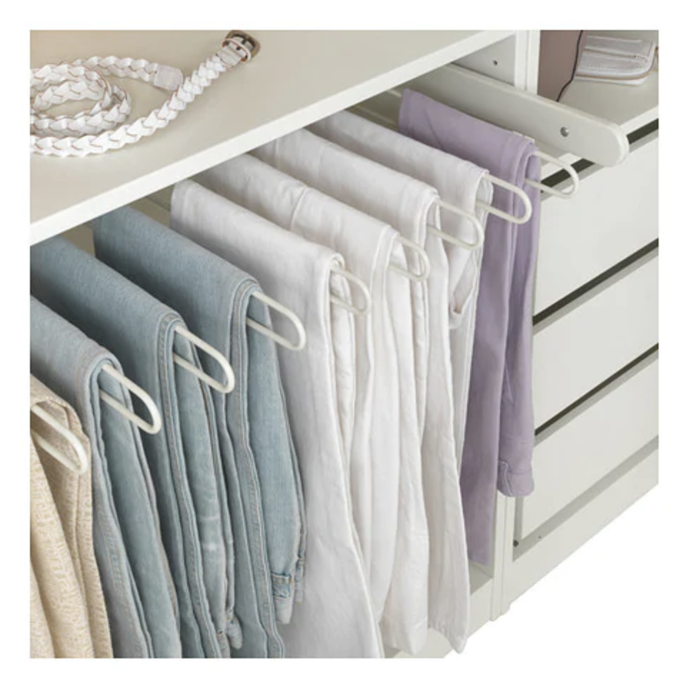 14 trucos para colgar la ropa en el armario y que te quepa todo (por ...